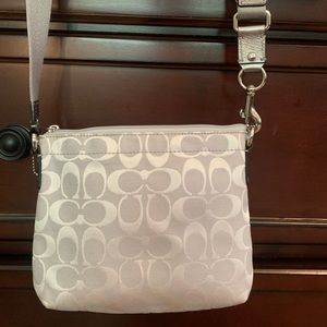 Coach | Bags | Original Coach Signature Pocket Swingpack Crossbody W ...